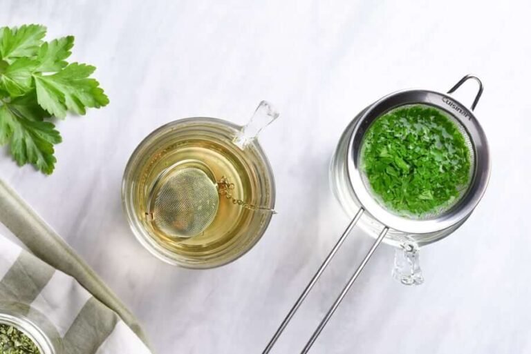 How to Make Cilantro Tea: Recipes, Benefits & Side Effects